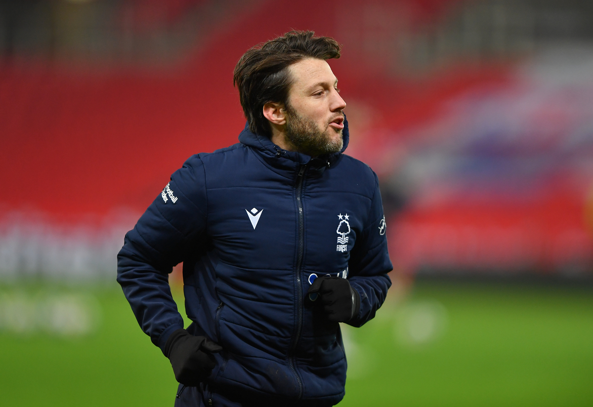 Nottingham Forest midfielder Arter in advanced talks to join mystery club