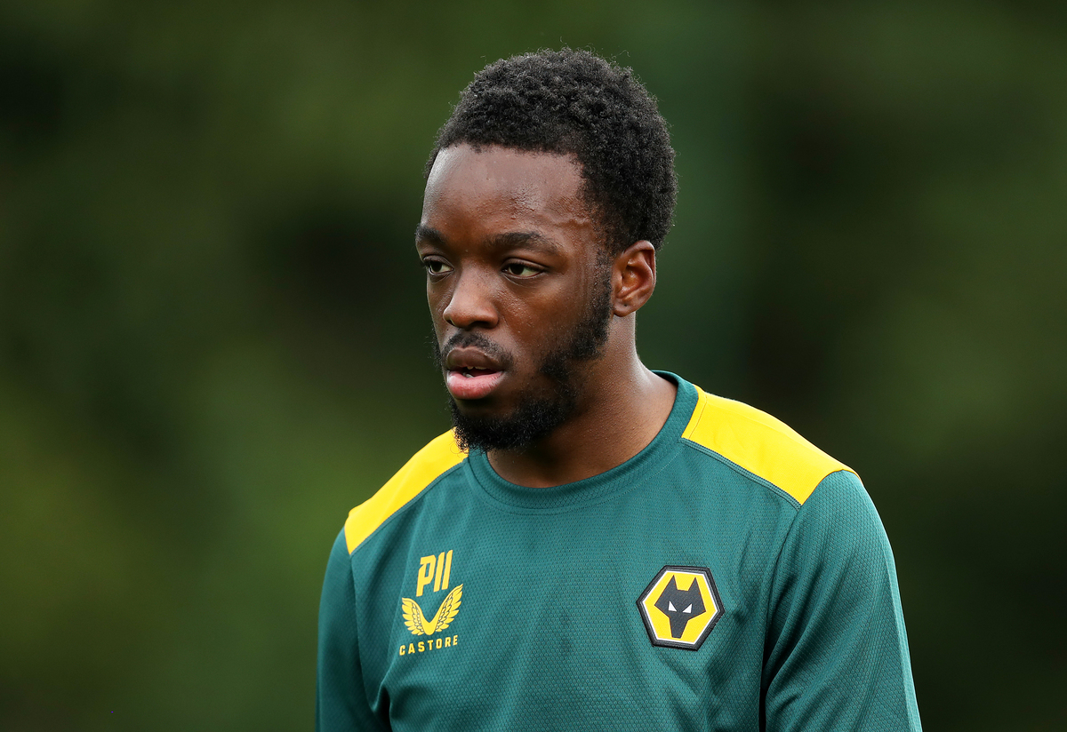 Wolves star Samuels chased by three clubs - sources