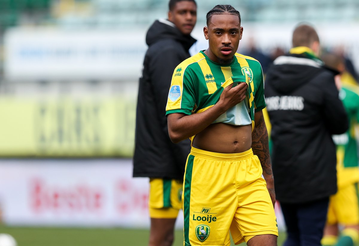 Chelsea set to terminate Familia-Castillo loan at Birmingham - Sources