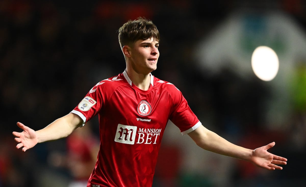 Bournemouth's Alex Scott issues one-word reaction after exit announcement