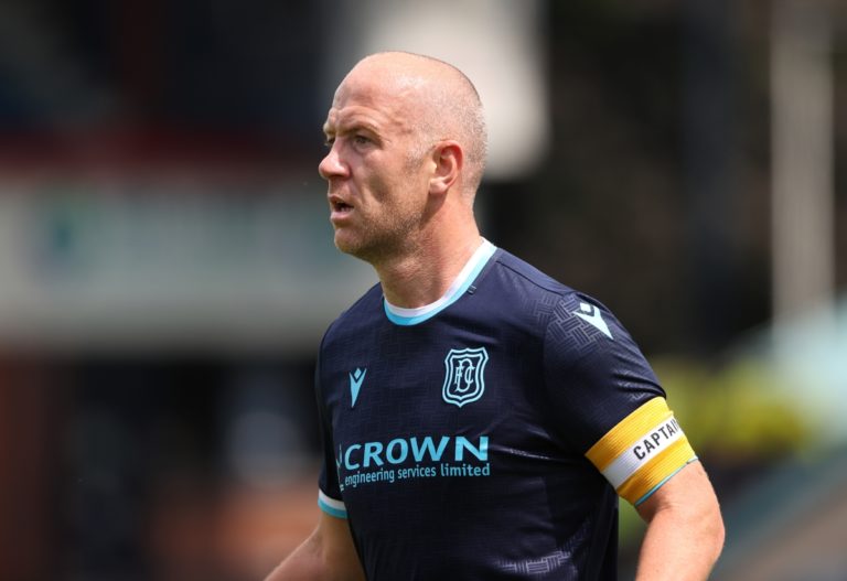 Exclusive: Daniel Ogunleye undergoing Colchester United and Fleetwood ...