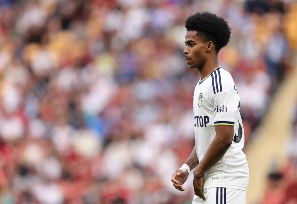 Leeds United star Summerville hailed as two teammates lambasted