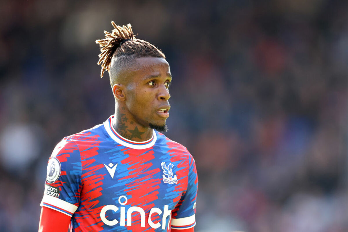 Newcastle told to pull plug on Wilfred Zaha interest - pundit