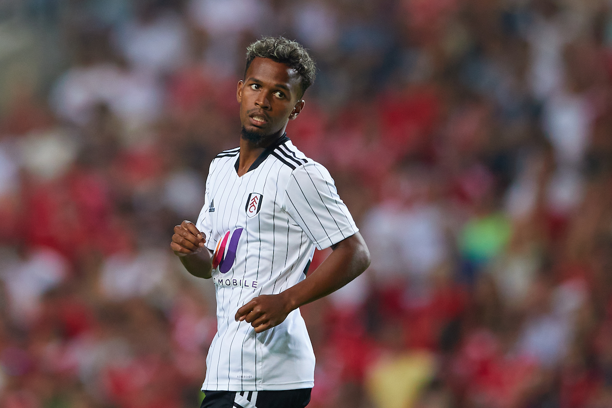Fulham outcast Josh Onomah in talks to terminate deal - sources