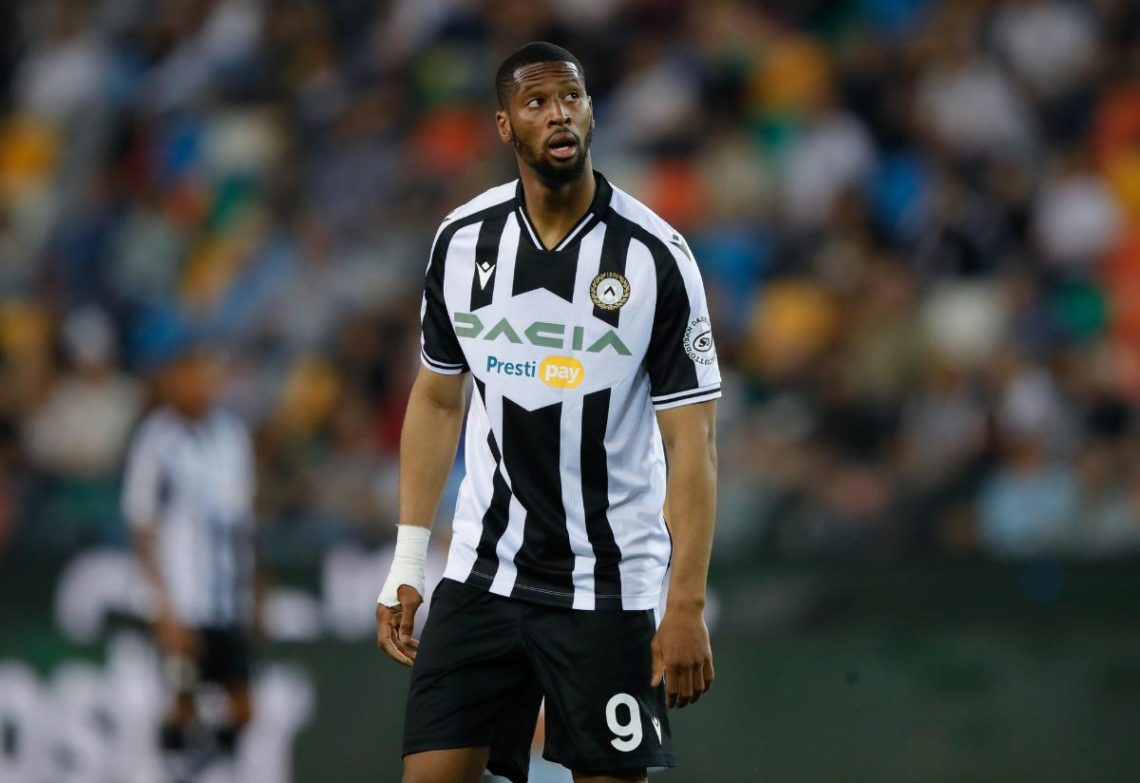 Everton: Beto undergoing a medical today after U-turn on terms