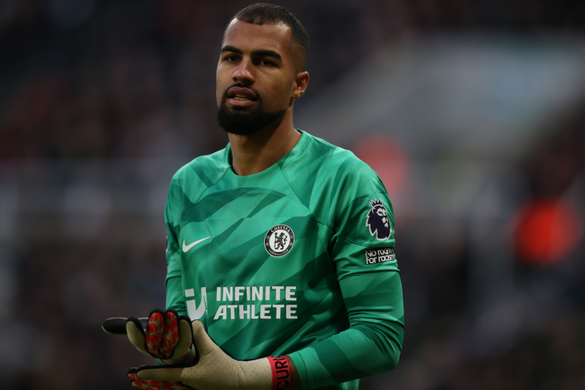 'Sanchez what are you doing?' - Chelsea legend slams keeper live at ...