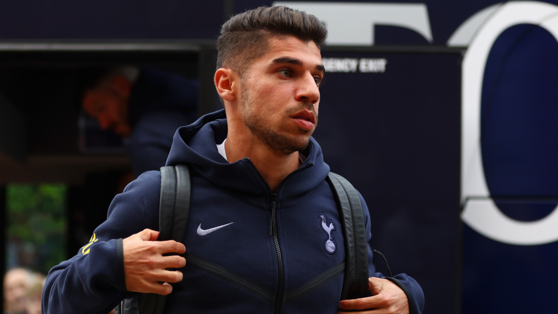 Archie Gray and Dom Solanke reply as Manor Solomon sends ‘finished ...