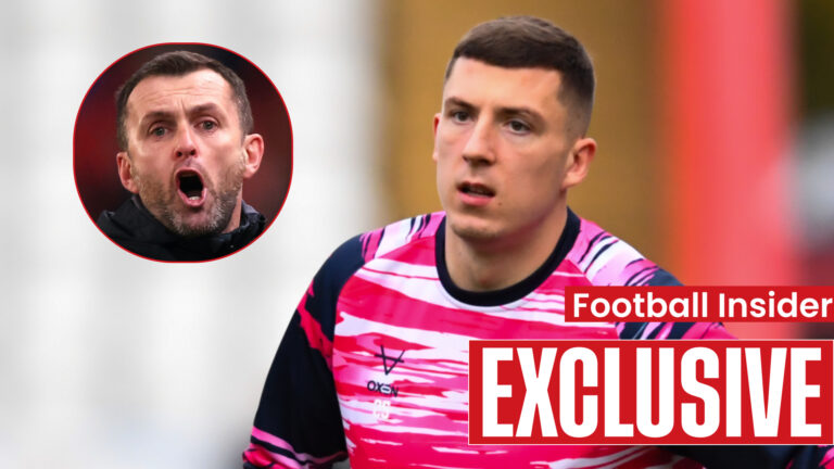 Charlton Athletic agree Alex Mitchell deal - sources