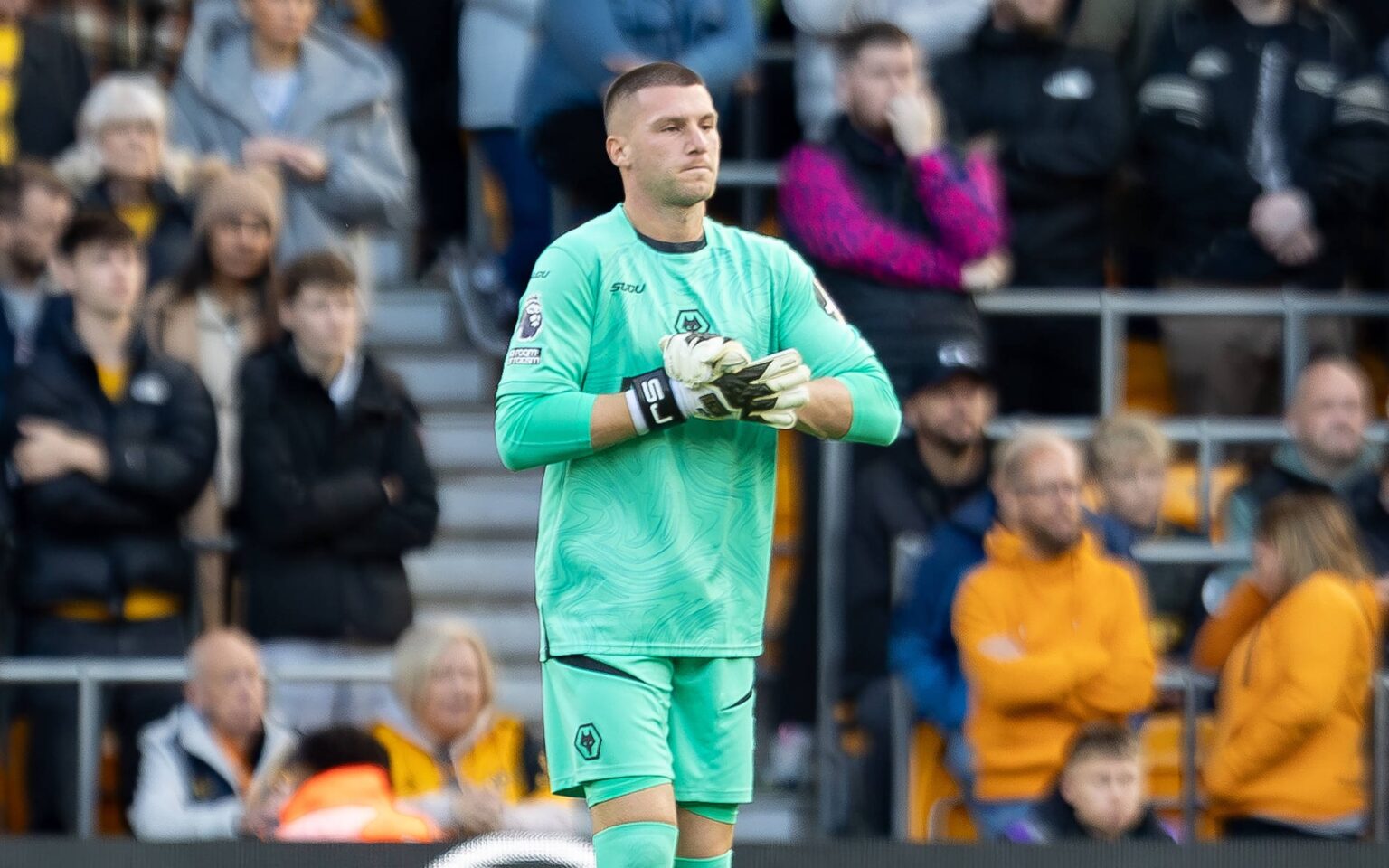 'Sam Johnstone wants to join Leeds after Wolves exit latest'