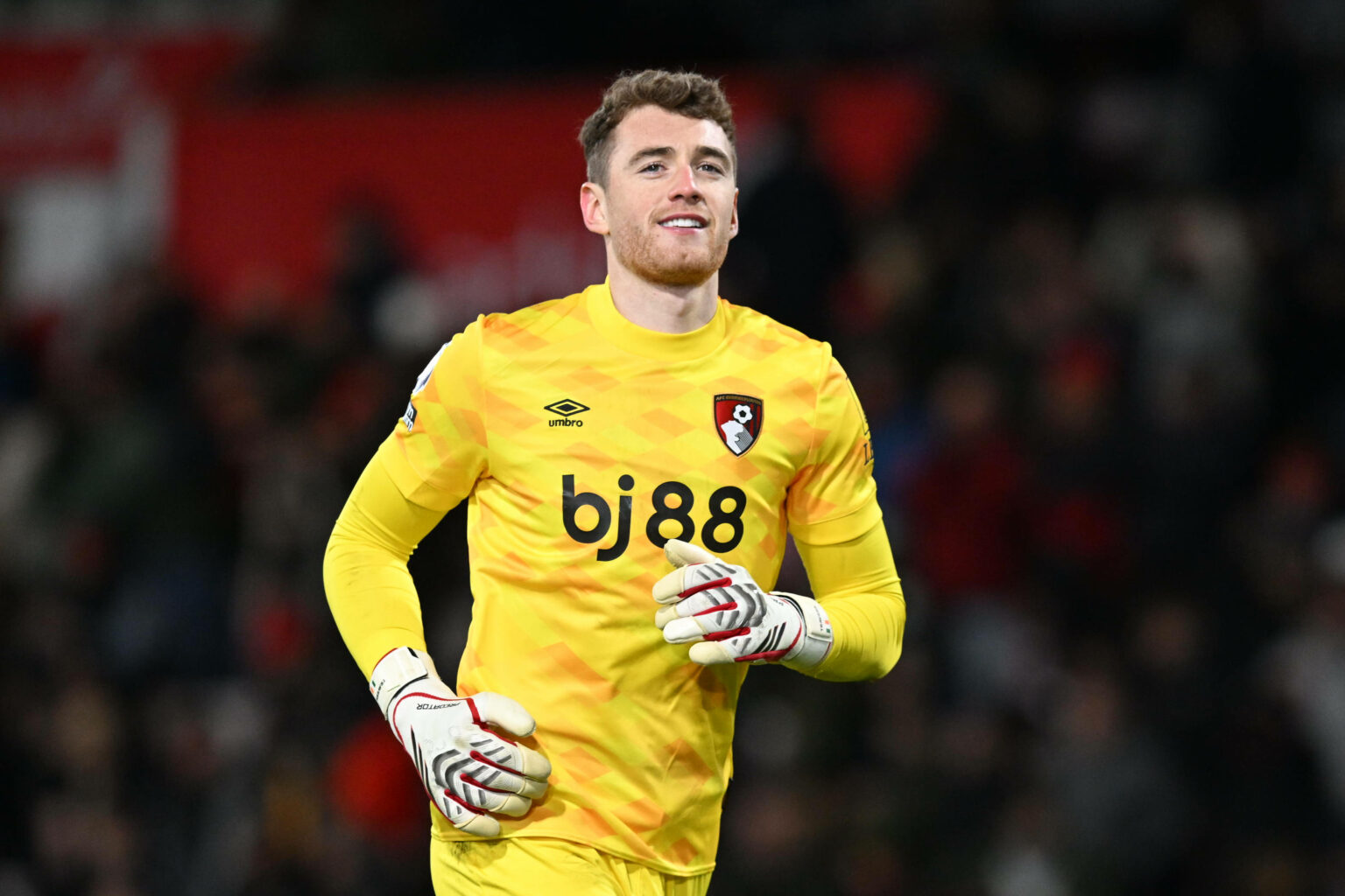 ‘Everton step up Mark Travers pursuit amid fresh Petrovic update’