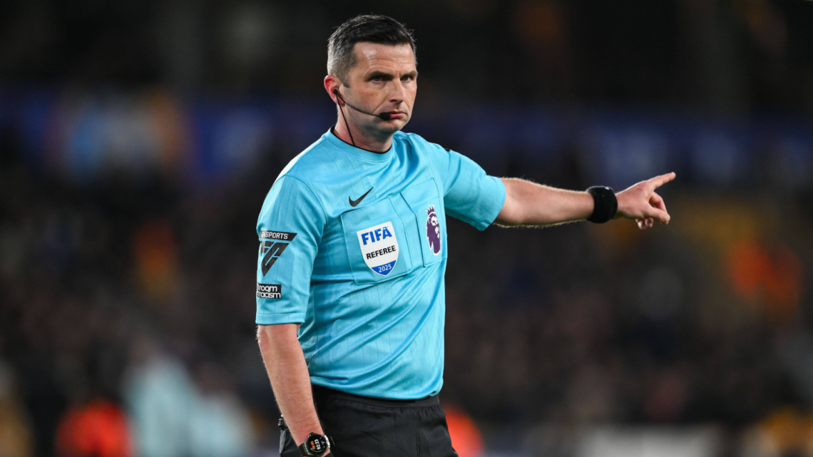 Michael Oliver 'must be axed from VAR' -Man United vs Brighton ...