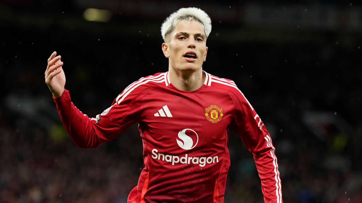 Alejandro Garnacho makes Man United statement after Chelsea kit number reveal