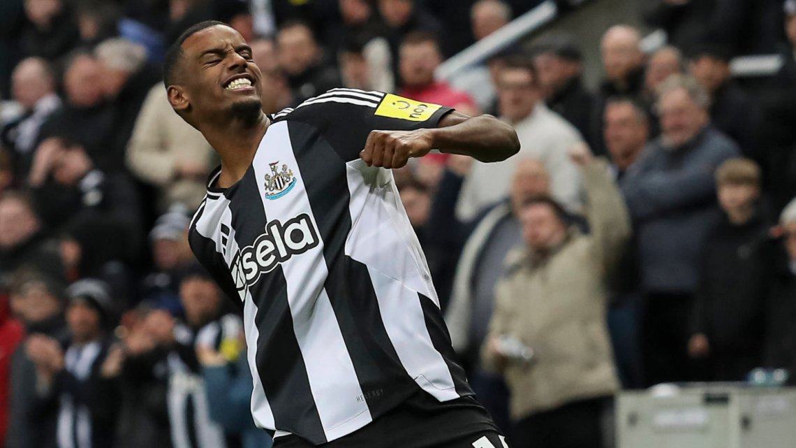 'Newcastle want Wolves' Larsen amid Alexander Isak chaos'