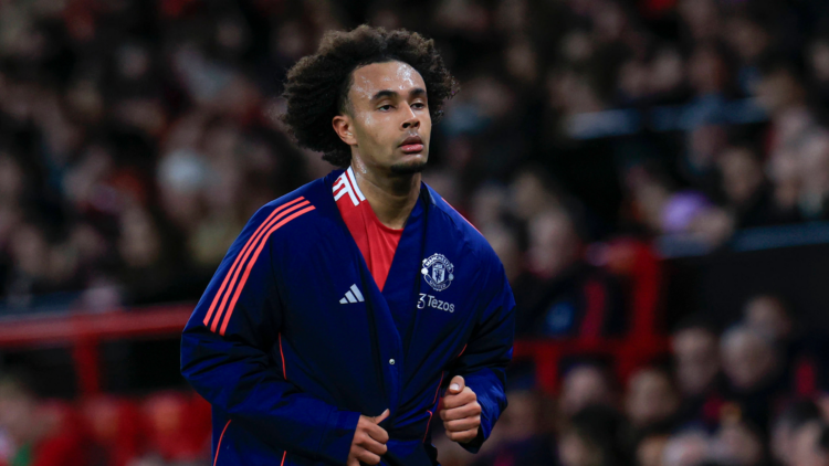 Joshua Zirkzee shares cryptic message after Man United exit update