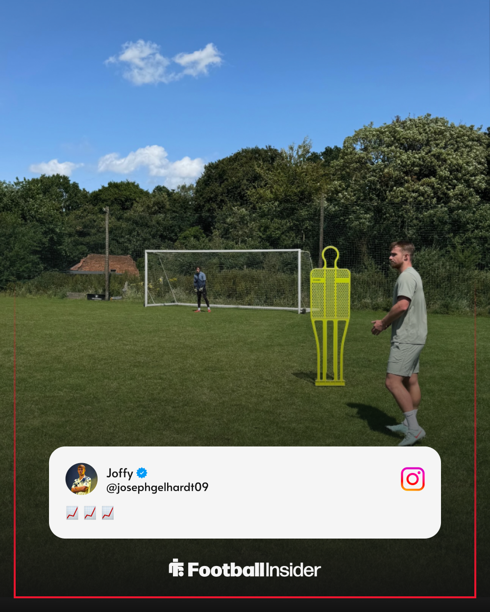 Joe Gelhardt drops transfer hint in new message as Leeds exit route opens
